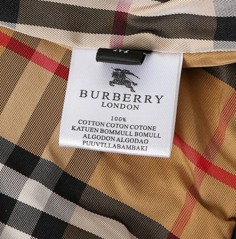 Low-cost Burberry Outwear