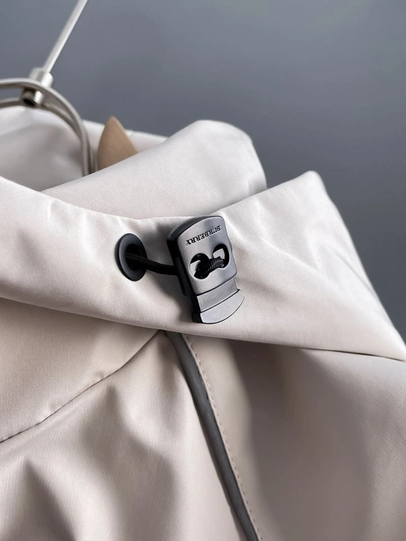 Economical Burberry Outwear