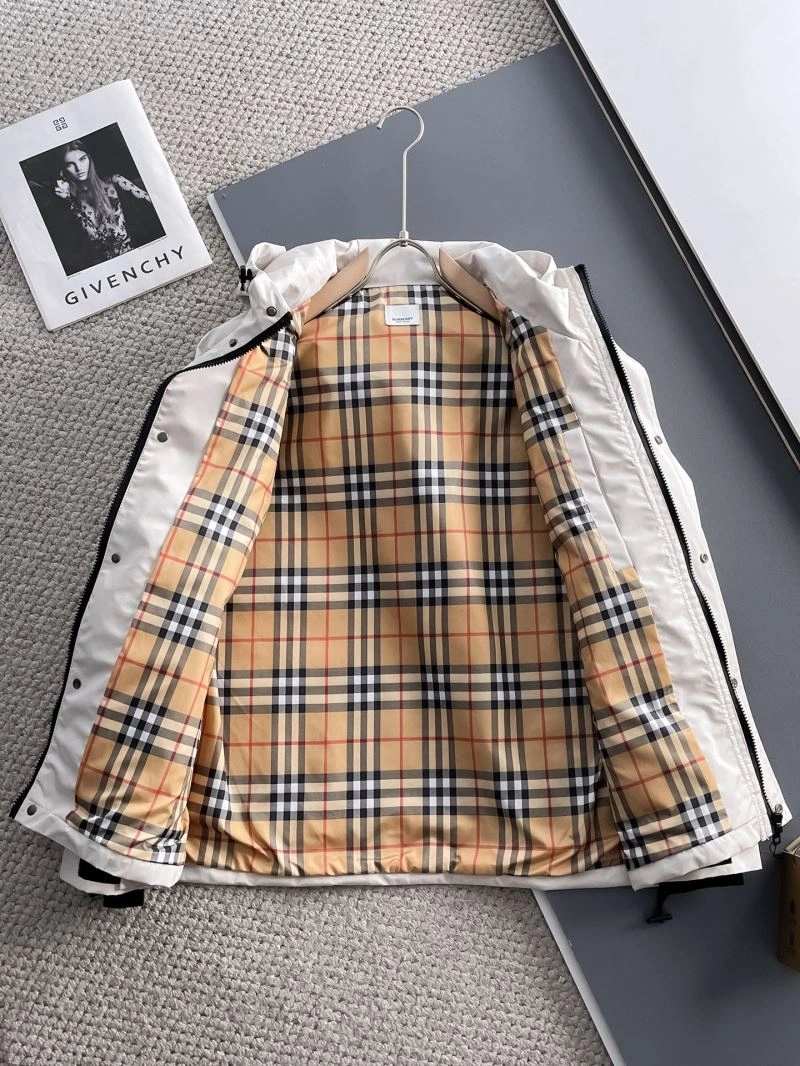 Economical Burberry Outwear
