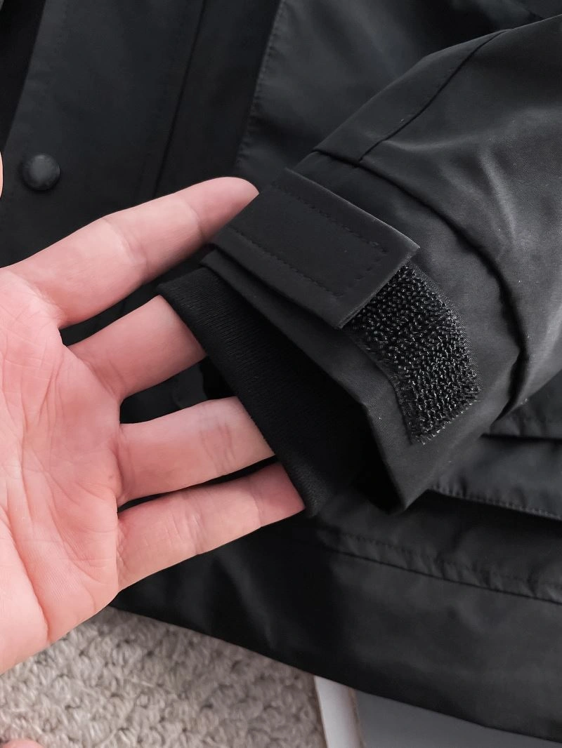 Low-cost Burberry Outwear