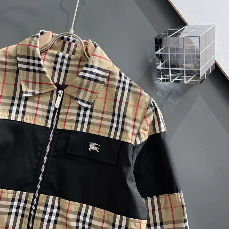 Precise copy Burberry Outwear