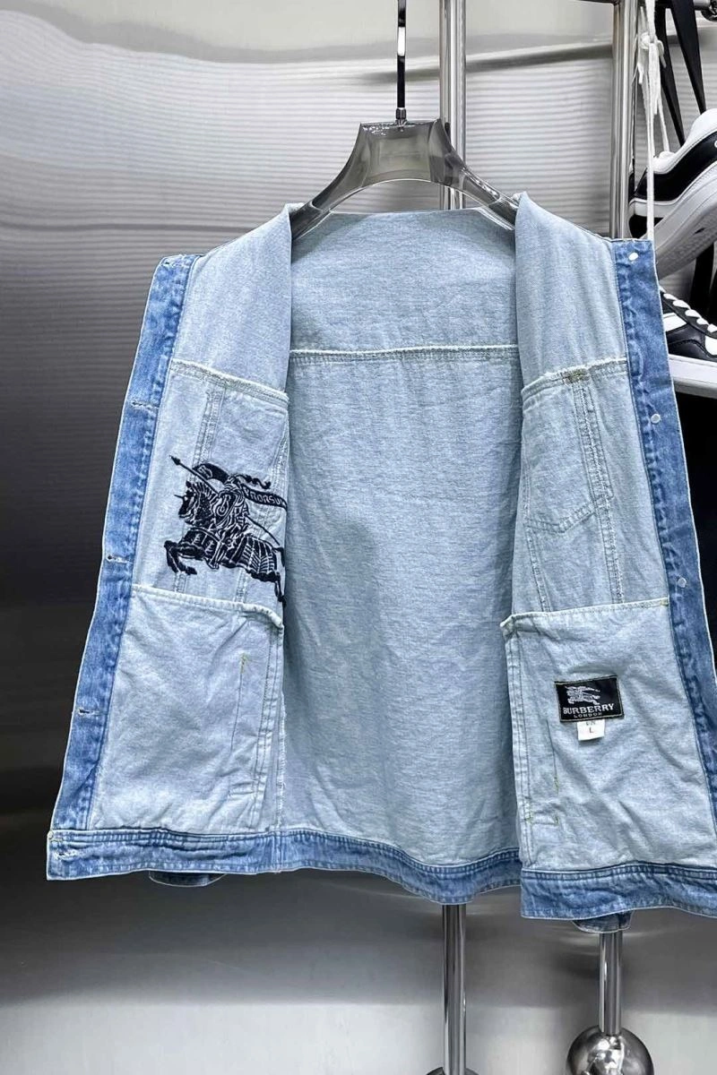 Top mirror Burberry Outwear