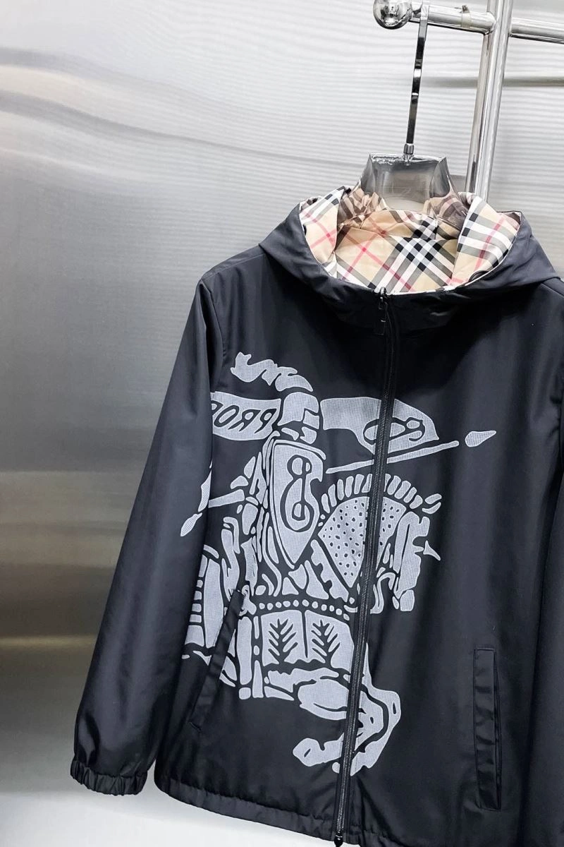 Brand-original Burberry Outwear
