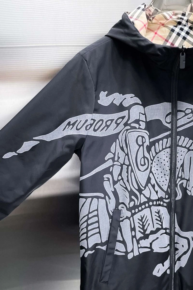 Brand-original Burberry Outwear