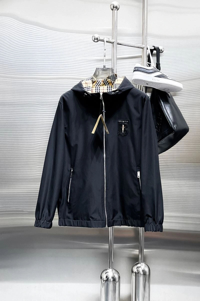 Top match Burberry Outwear