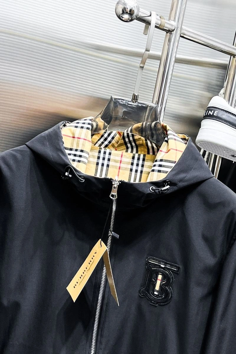 Top match Burberry Outwear