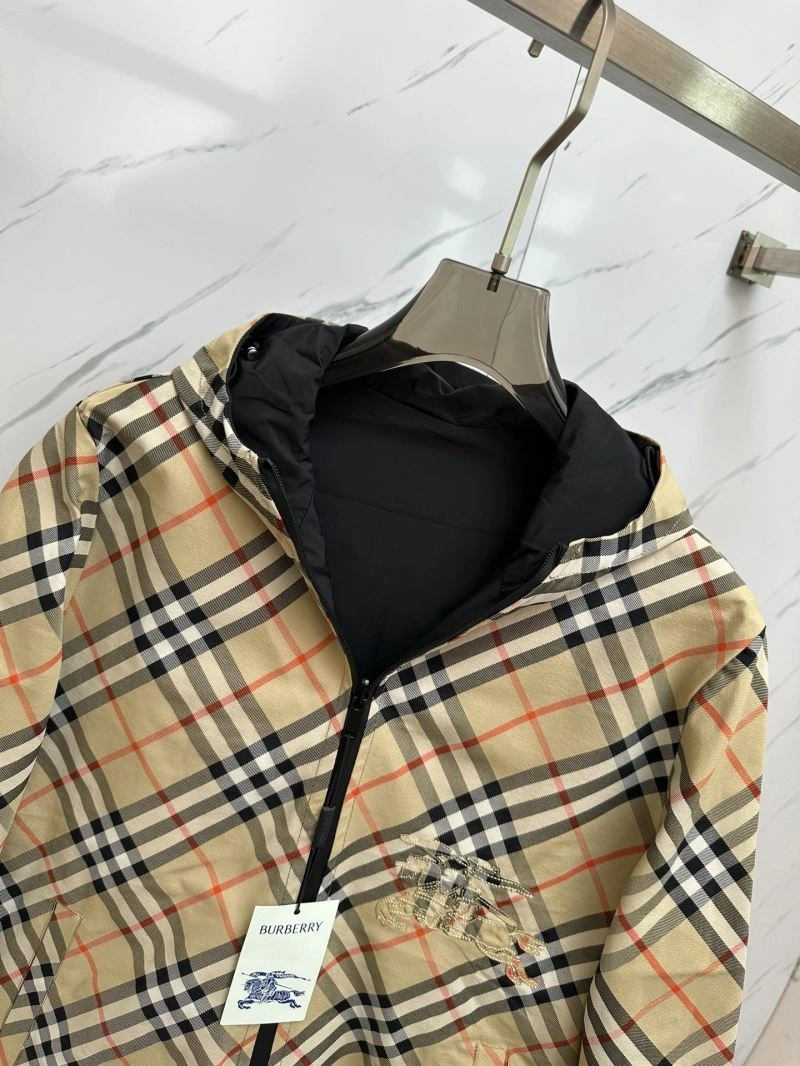 Brand-original Burberry Outwear