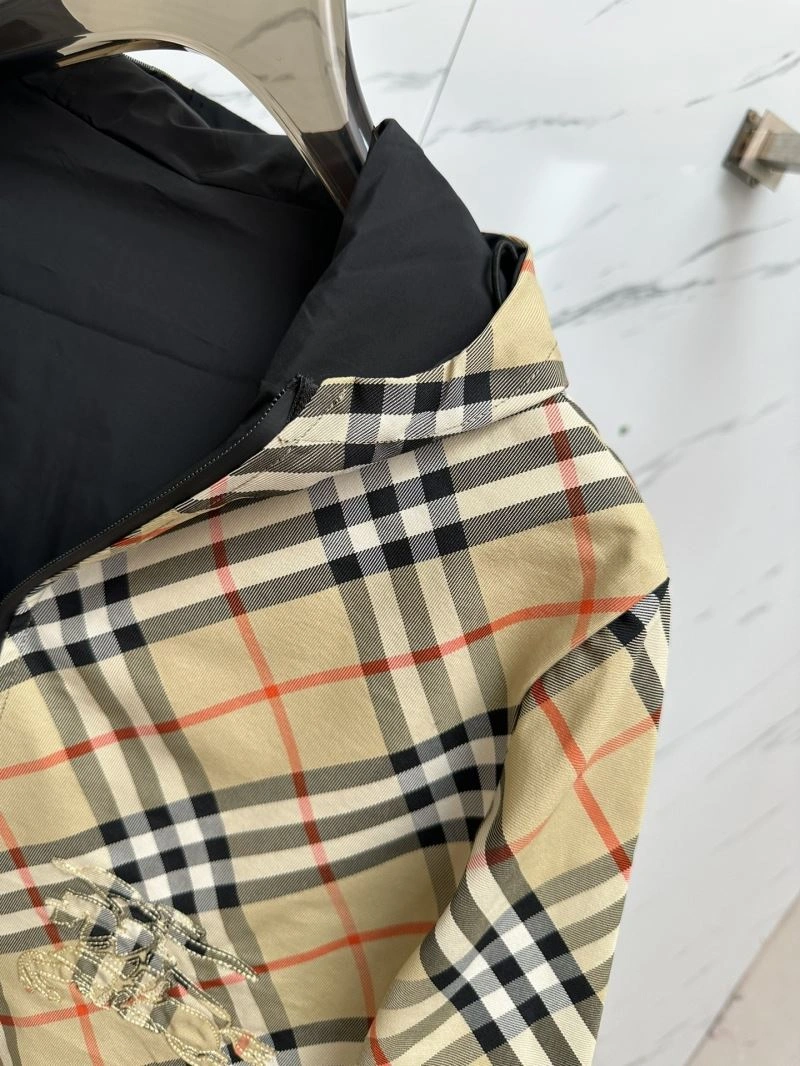 Brand-original Burberry Outwear