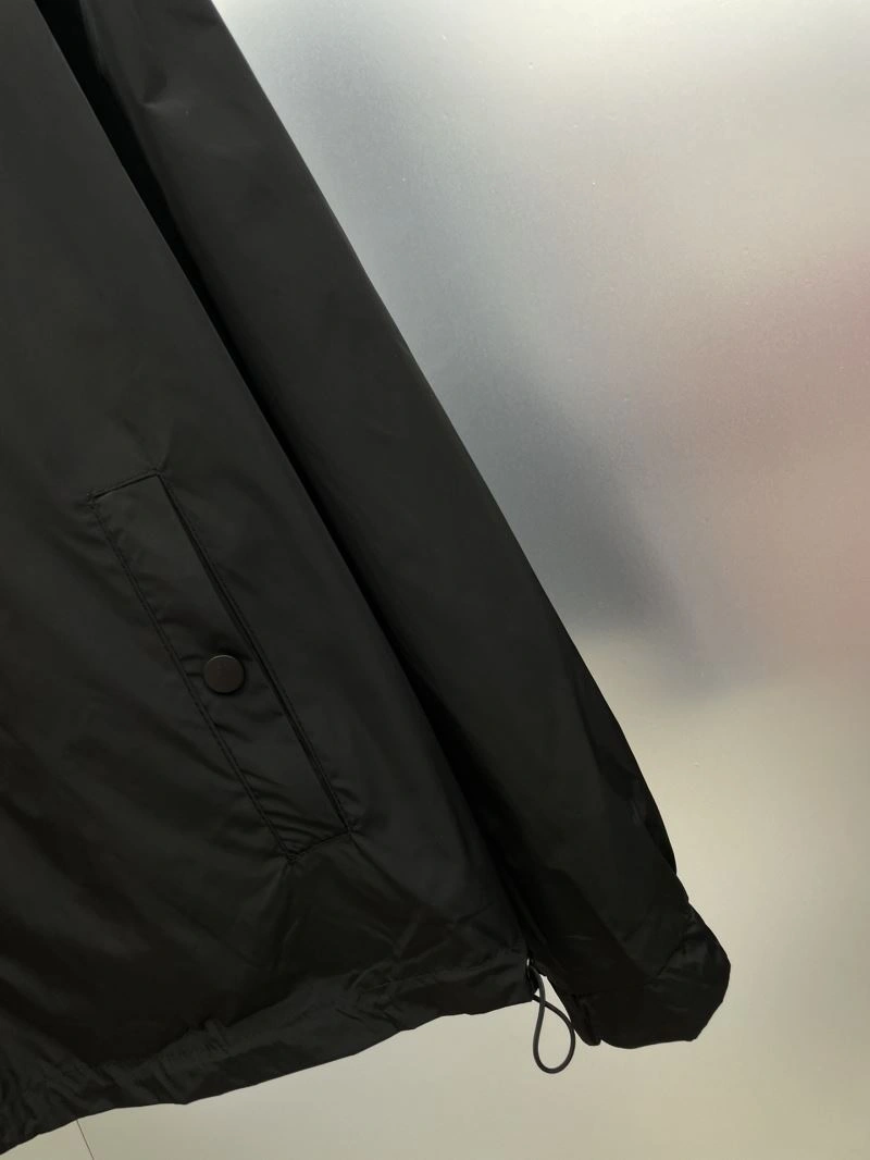 Official Burberry Outwear