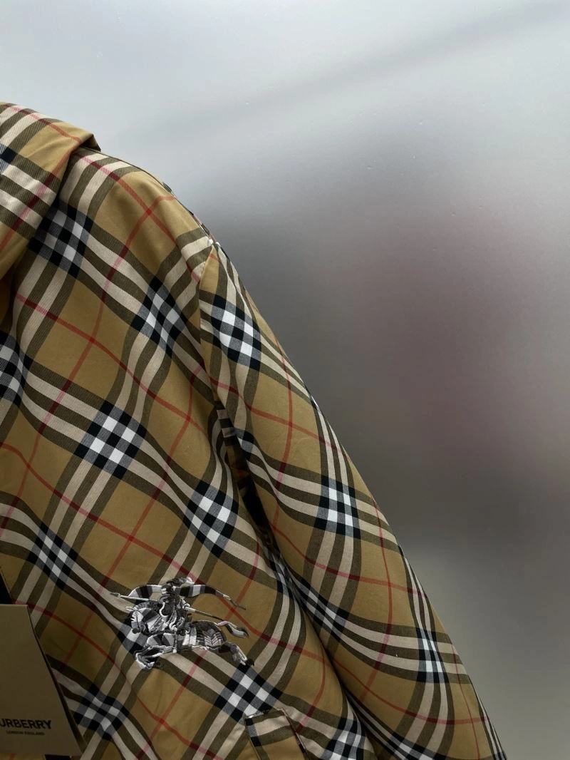 Discounted Burberry Outwear