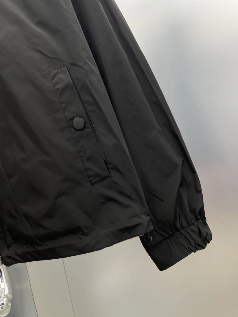 Economical Burberry Outwear