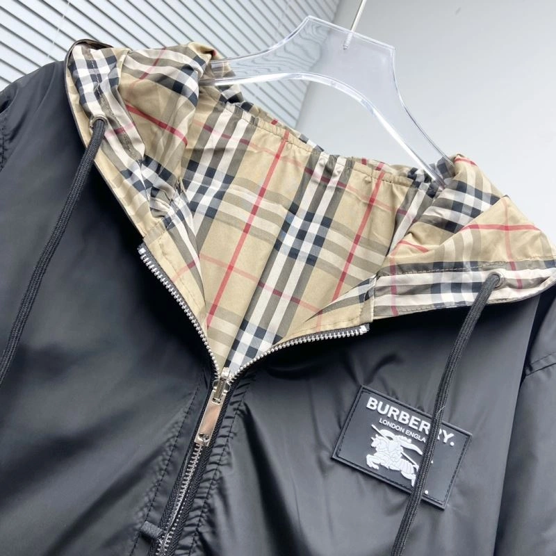 Top match Burberry Outwear