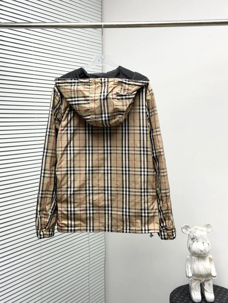 Precise copy Burberry Outwear