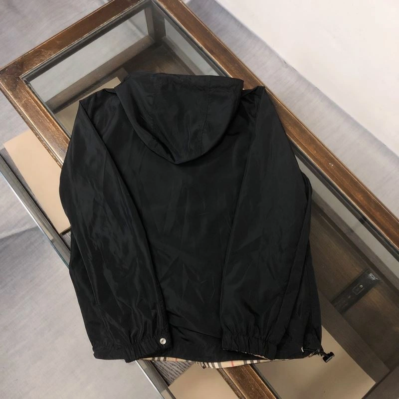 Top match Burberry Outwear