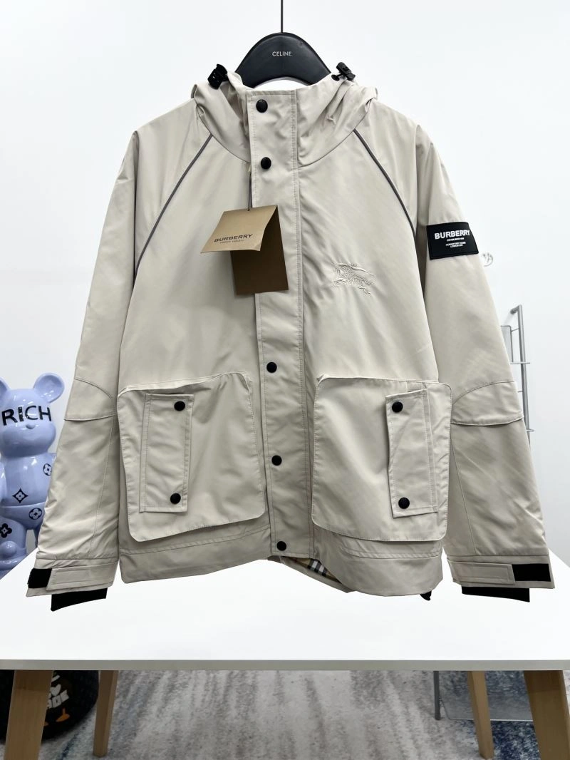 Burberry Outwear