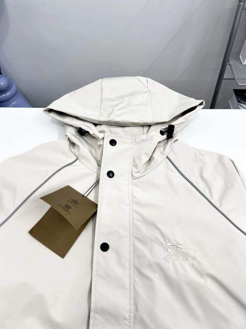 Legit Burberry Outwear