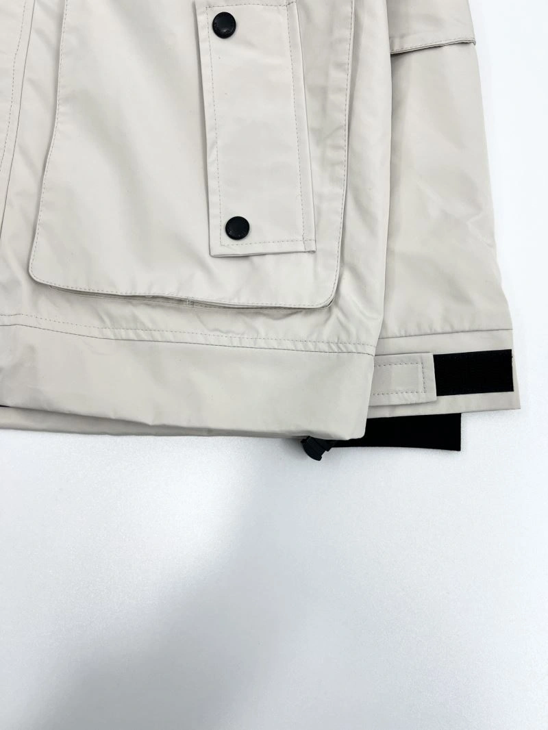 Legit Burberry Outwear