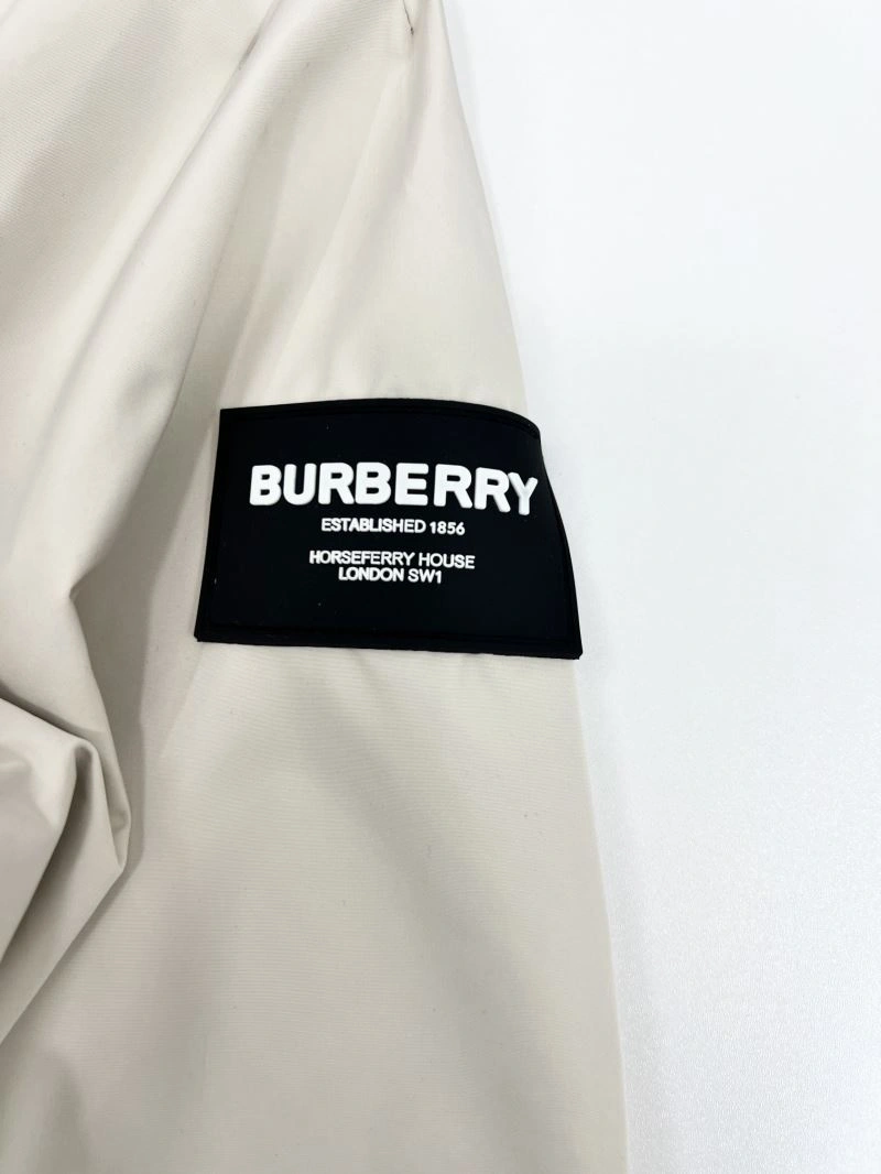 Legit Burberry Outwear