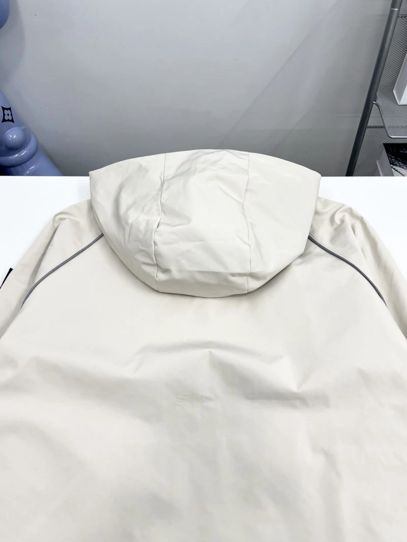 Legit Burberry Outwear