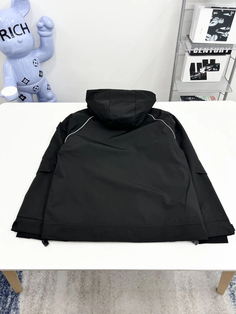 Cut-rate Burberry Outwear