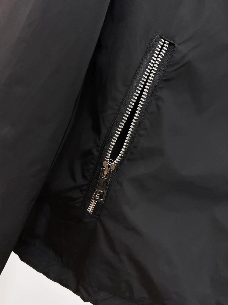 Economical Burberry Outwear