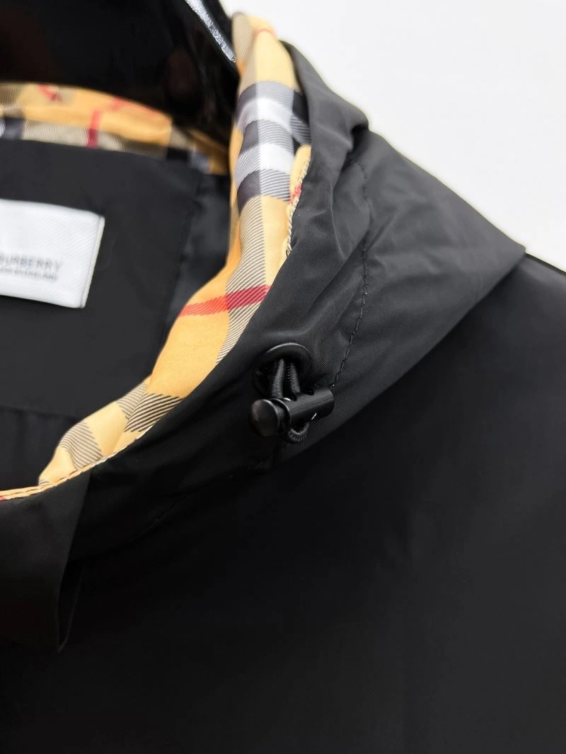Economical Burberry Outwear
