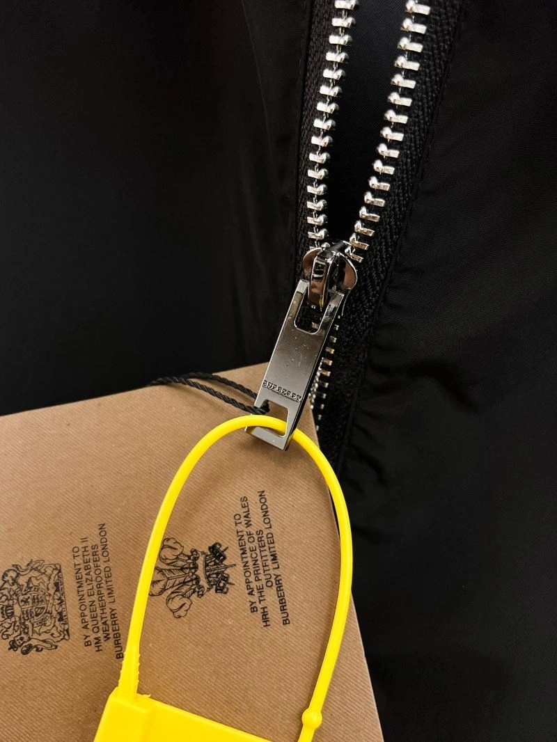 Economical Burberry Outwear