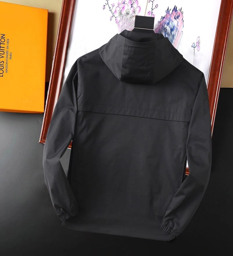 Accurate model Burberry Outwear