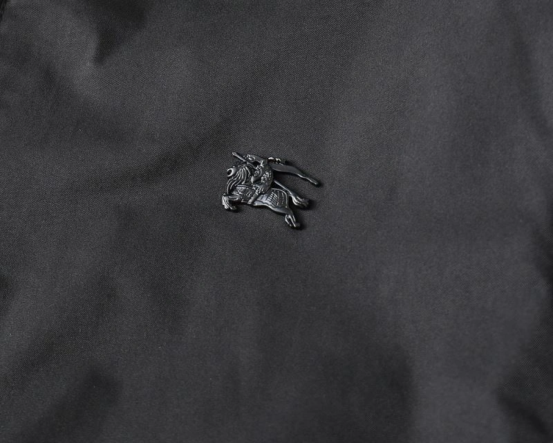 Accurate model Burberry Outwear