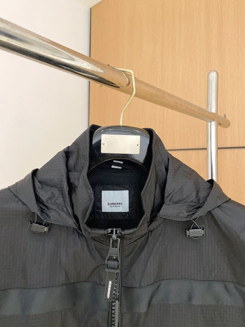 High accuracy Burberry Outwear