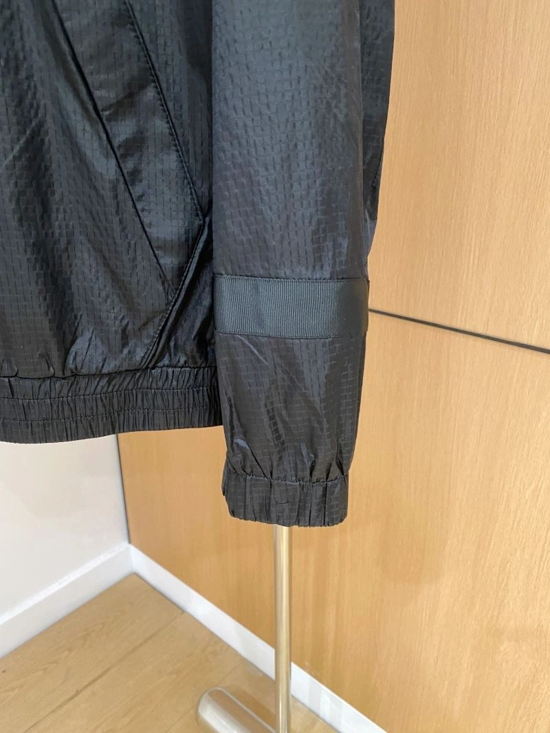 High accuracy Burberry Outwear