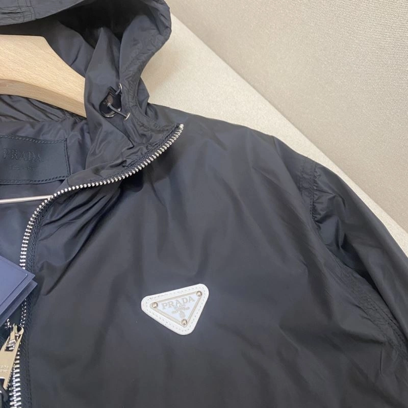 Legit Burberry Outwear