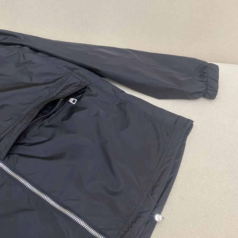 Legit Burberry Outwear