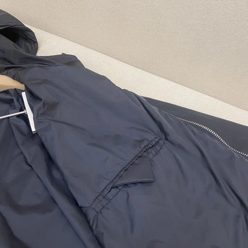 Legit Burberry Outwear