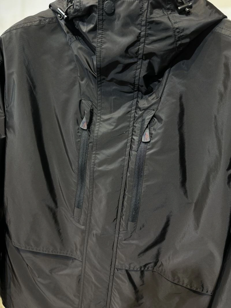 Brand-original Burberry Outwear