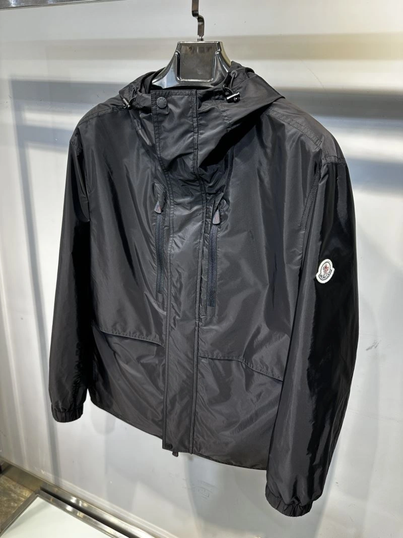 Brand-original Burberry Outwear