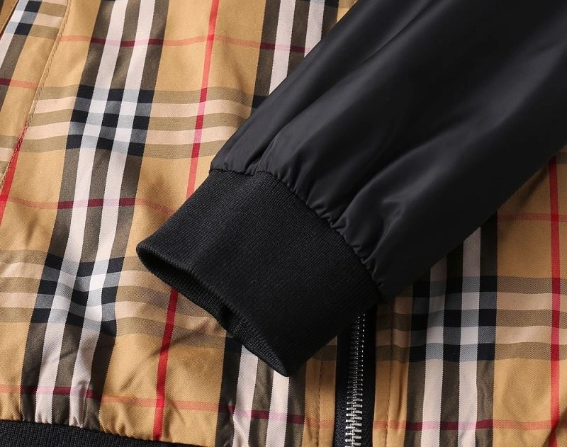 Bargain Burberry Outwear