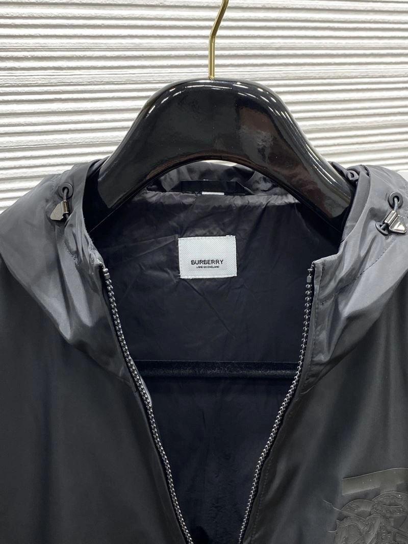 Legit Burberry Outwear