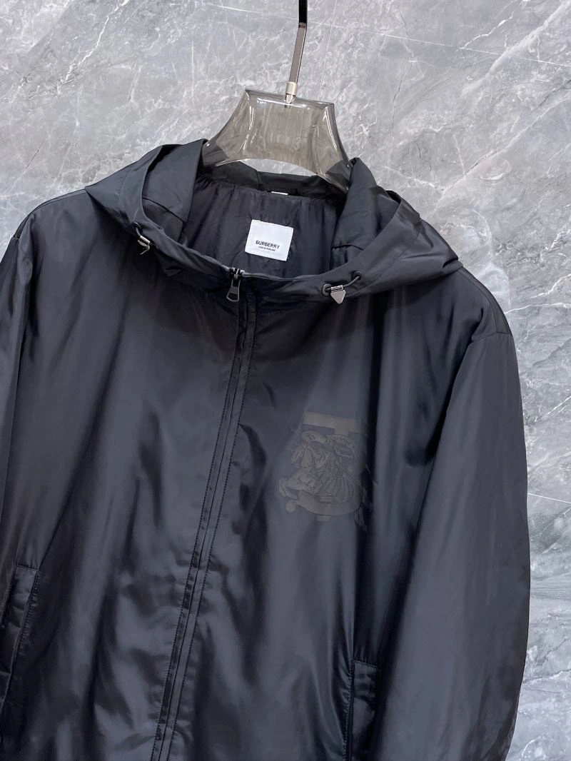 Discounted Burberry Outwear