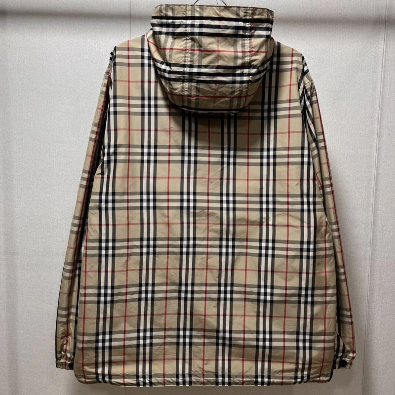 Factory-made Burberry Outwear