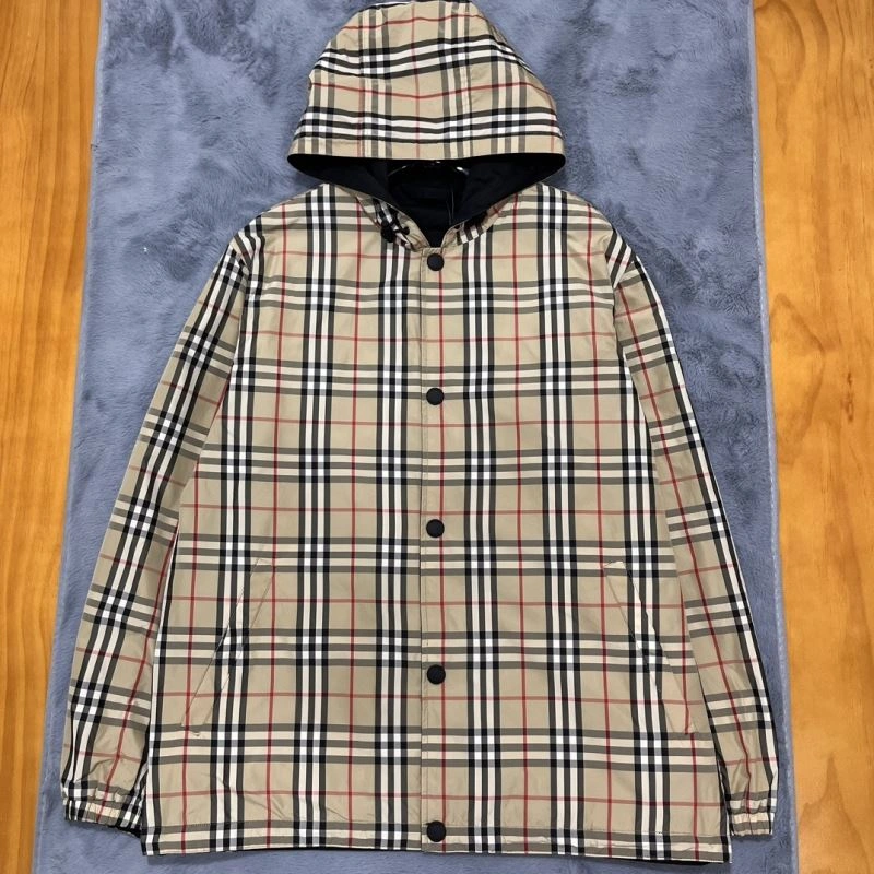 Factory-made Burberry Outwear