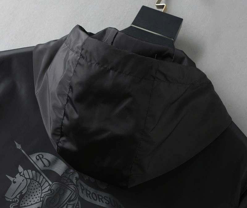 Accurate model Burberry Outwear