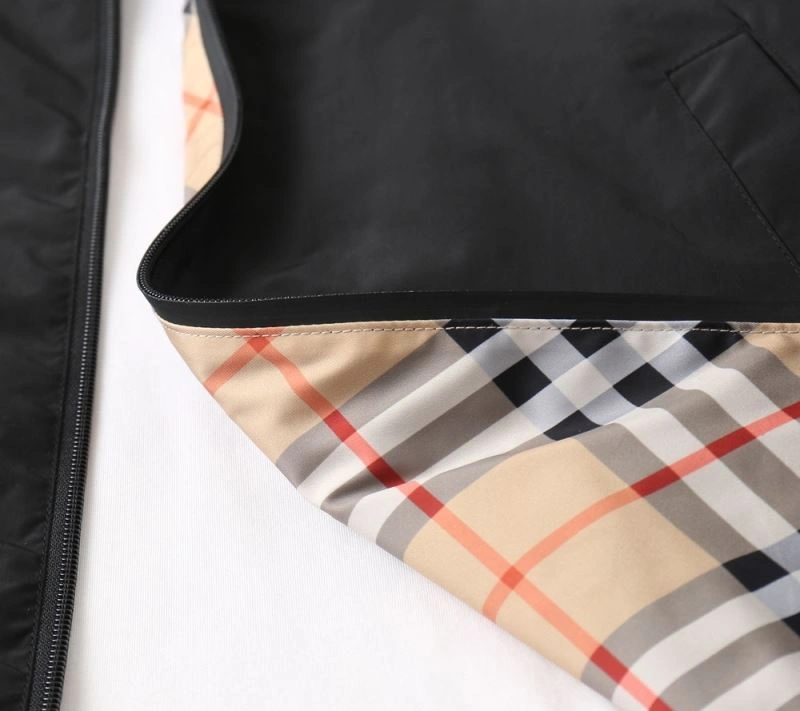 Official Burberry Outwear