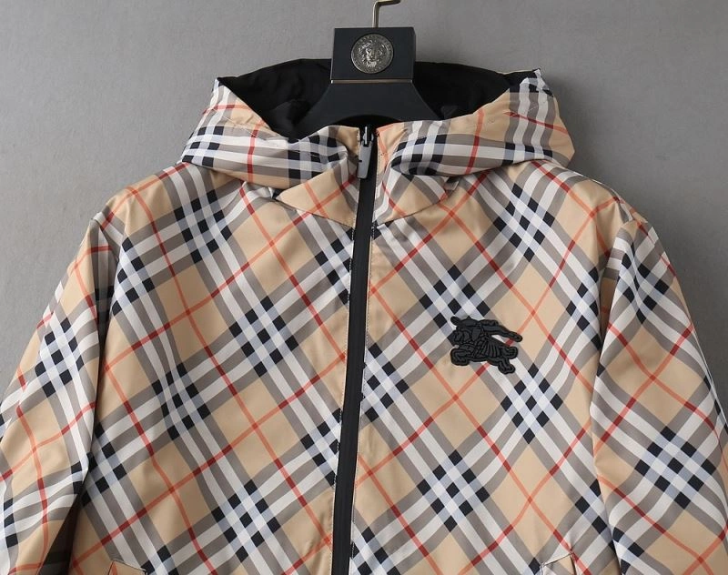 Official Burberry Outwear