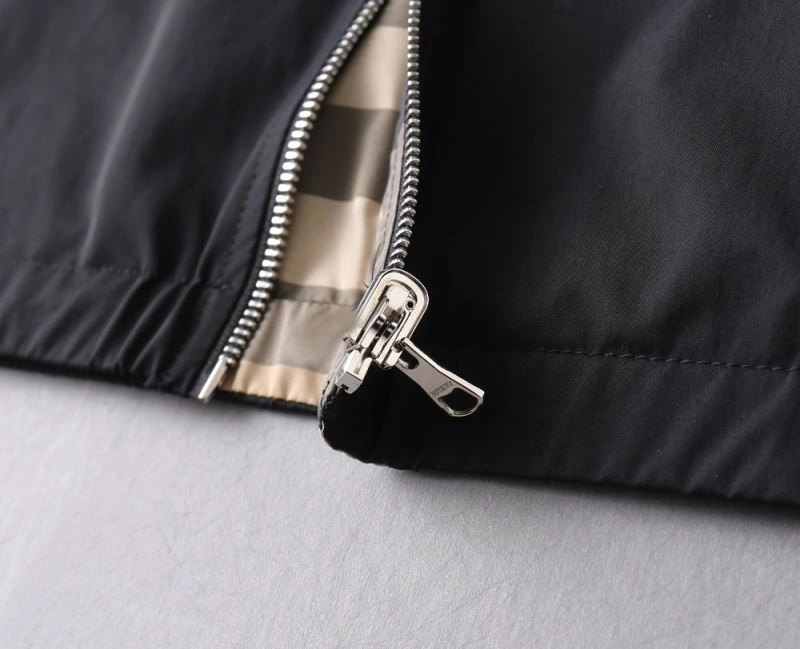 High accuracy Burberry Outwear