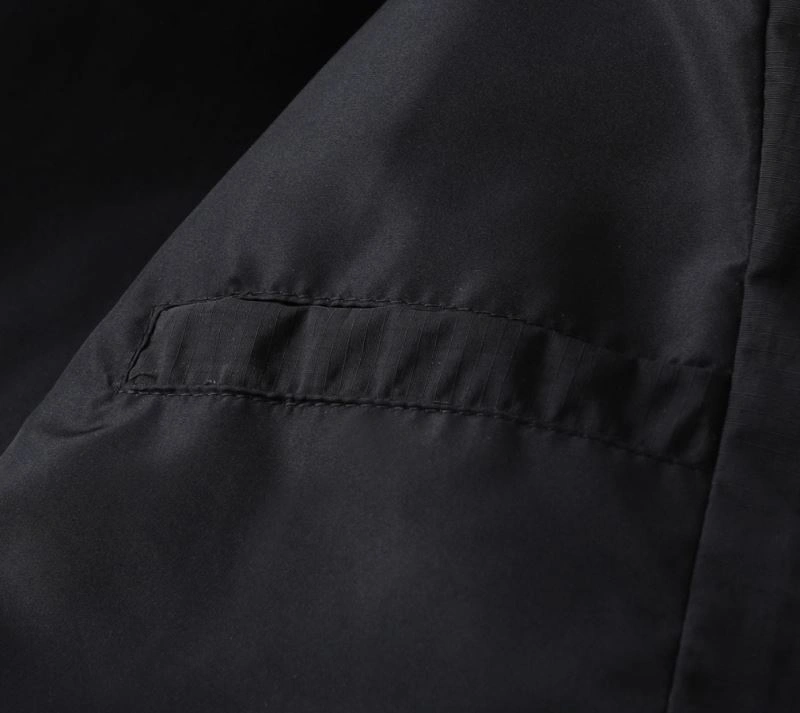 Bargain Burberry Outwear