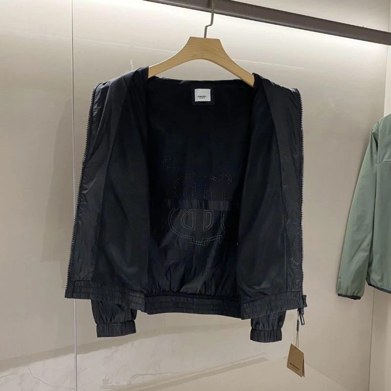 Accurate model Burberry Outwear