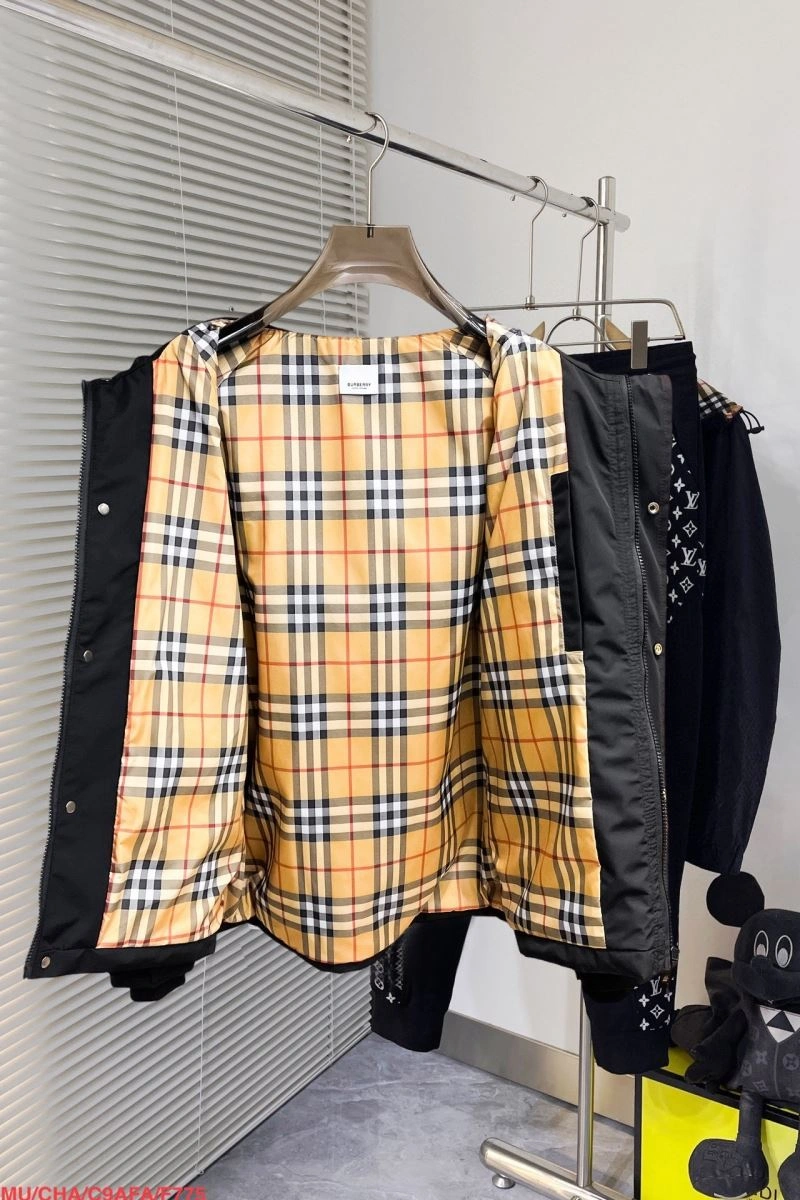 Mirror quality Burberry Outwear