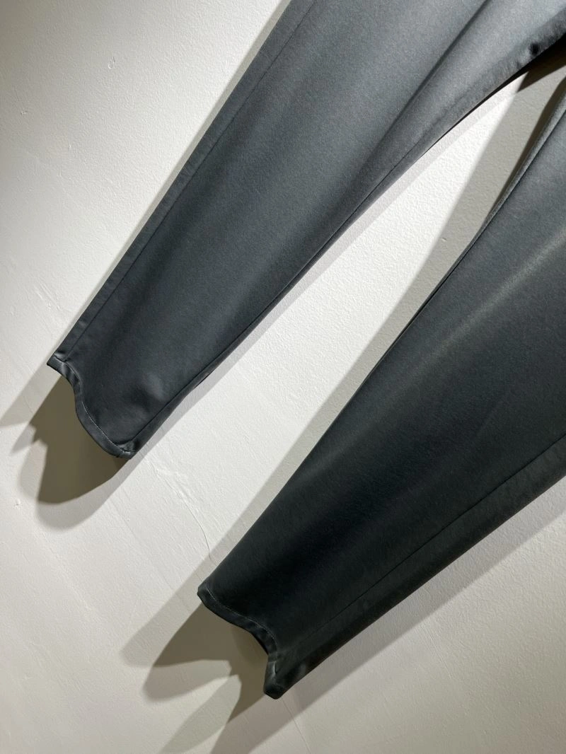 Official Burberry Outwear