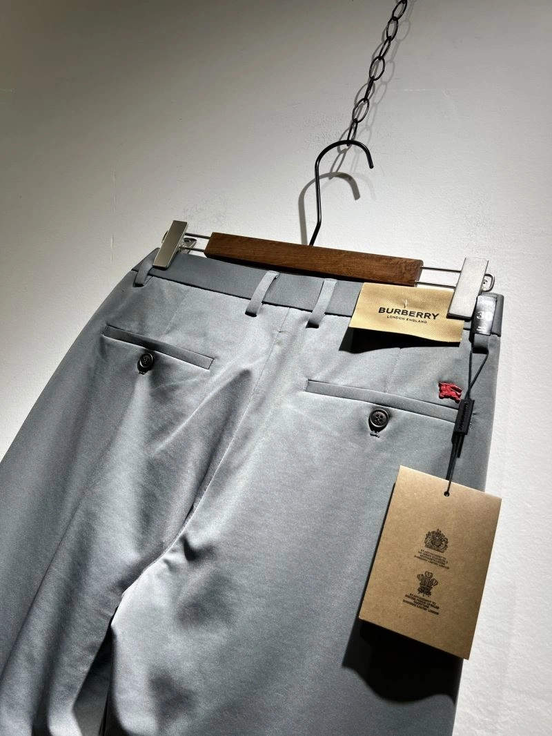 Official Burberry Outwear